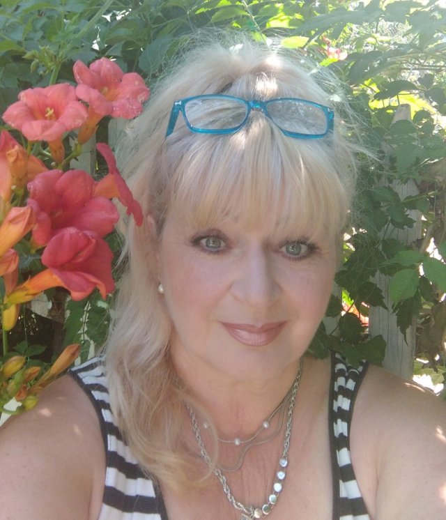 Liliia, 61, Одесса - "RusDate.de"