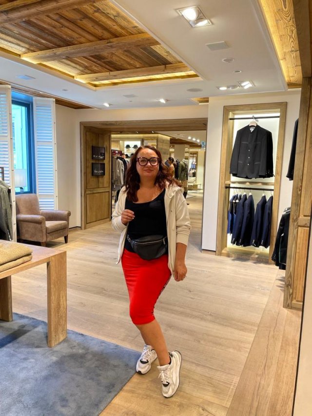 Anastasia, 44, Санкт-Петербург - "RusDate.de"