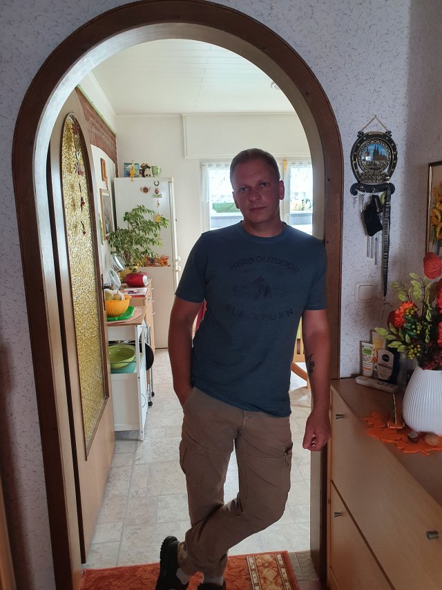 Alex, 39, Бюнде - "RusDate.de"