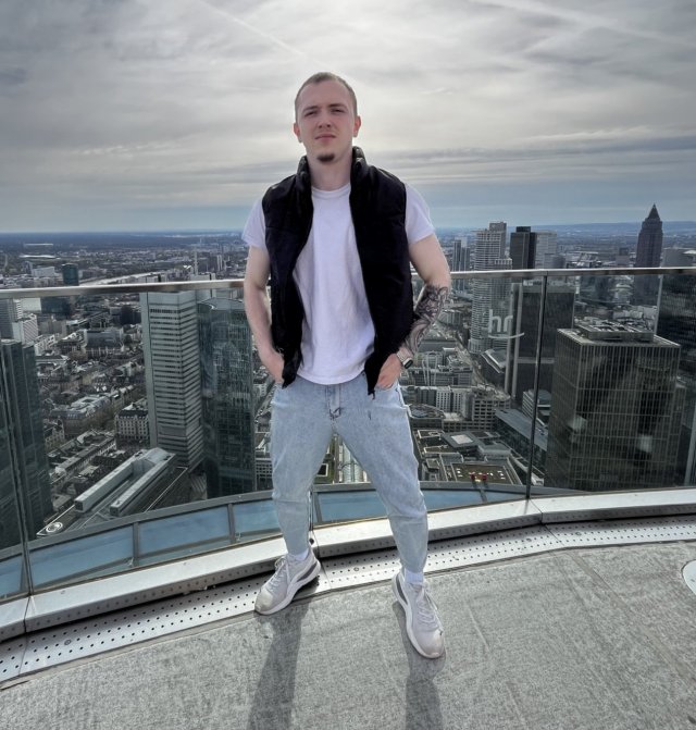 Victor, 22, Бад-Орб - "RusDate.de"