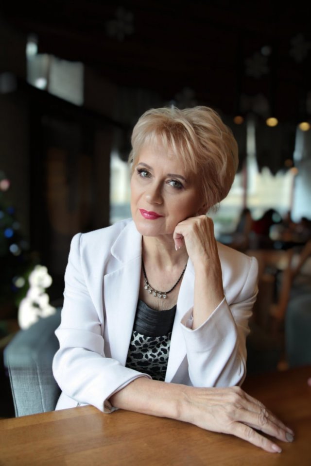 OLENA, 58, Хемниц - "RusDate.de"