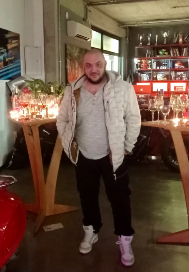 Артем, 41, Швельм - "RusDate.de"