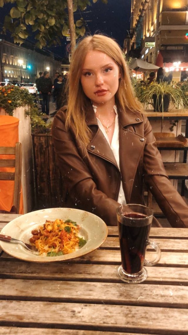 Alina, 21, Kastellaun - "RusDate.de"