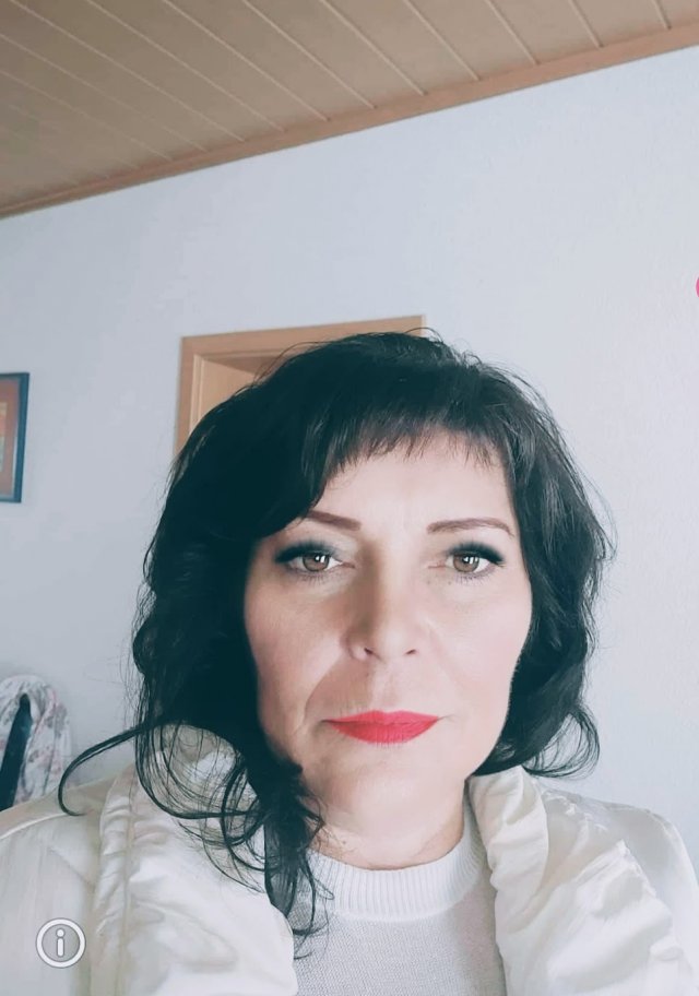 Oksana, 50, Этлинген - "RusDate.de"