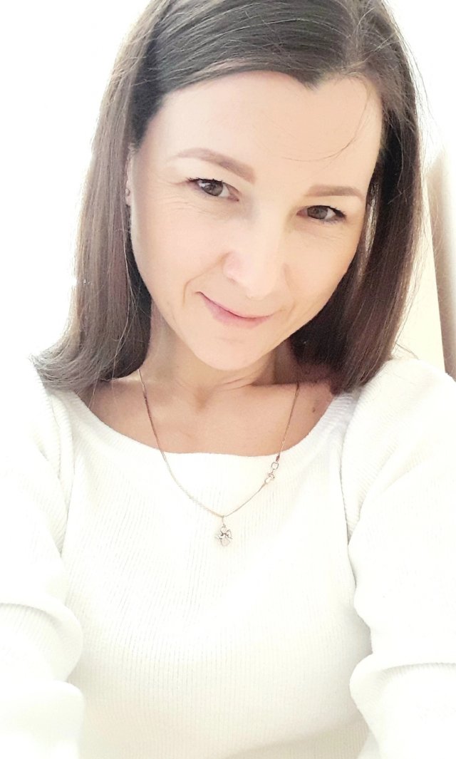 Юля, 38, Санкт-Петербург - "RusDate.de"