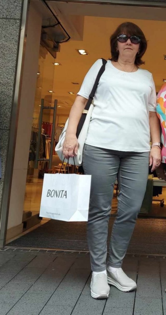 Olga, 62, Хеннеф - "RusDate.de"